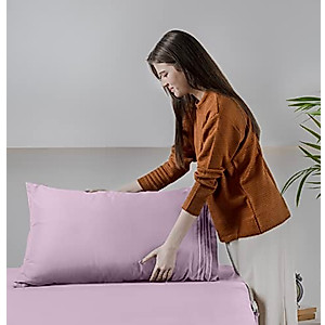 Utopia Bedding Queen Sheet Set – Soft Microfiber 4 Piece Luxury Bed Sheets with Deep Pockets - Embroidered Pillow Cases - Side Storage Pocket Fitted Sheet - Flat Sheet (Lavender)