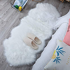 QHWLKJ Faux Sheepskin Fur Rug,White Soft Fluffy Shaggy Area Rug Ultra Soft 2 x 5.3 Feet Sheepskin Fur Rug for Bedroom Sofa Living Room Floor Kids Room