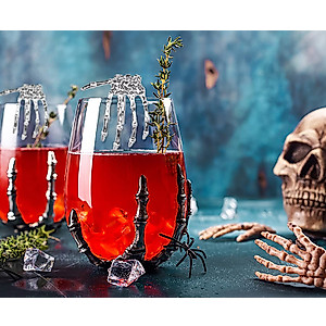 Halloween Napkin Rings Decoration 8 Pcs, Metal Rings Holders for Home Birthday Party Dinner Table Favors Supplies Halloween Bar Dinning Costume Decor (Silver Skeleton Claw)