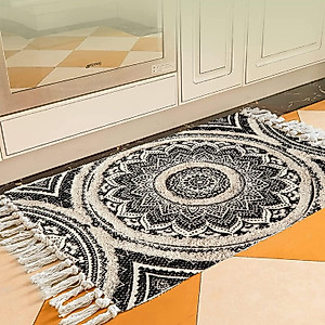 LEEVAN Small Boho Bathroom Rug 2' X 3' Tufted Machine Washable Throw Rugs Bohemian Mandala Area Rug with Tassels Hand Woven Farmhouse Kitchen Sink Rug for Laundry Room/Bedroom,Cream and Black
