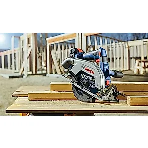BOSCH GKS18V-22N 18V Brushless Blade-Right 6-1/2 In. Circular Saw (Bare Tool)
