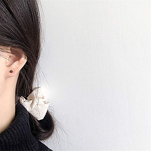 Dtja 20G Tiny Small Black Ball Stud Barbell Earrings for Women Men S925 Sterling Silver Hypoallergenic Ear Piercing Cartilage Screw Tragus Post Fashion Personalized Punk Jewelry (3mm)