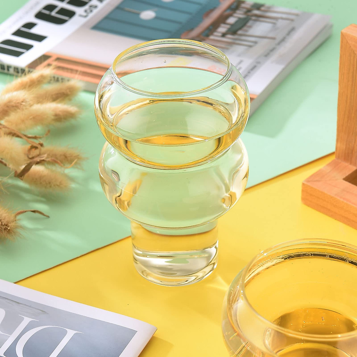 MISNODE 2 Pack Ribbed Drinking Large-Capacity Glasses Glass Cup Creative Glassware Heat-resistant Drinking Glasses Cocktail Glasses, Use for Tableware Flower Receptacle Dessert Cup