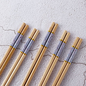 5 Pairs Natural Bamboo Chopsticks Reusable, Long Lightweight Wood Chopstick For Sushi Rice, Dishwasher Safe,For Restaurant Eating Cooking (green)