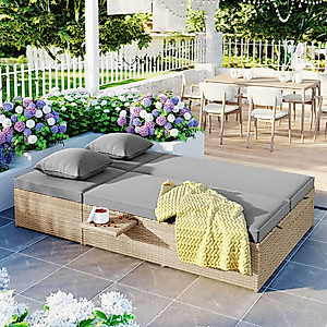 WILLIAMSPACE Outdoor Double Chaise Lounge Sunbed Patio Daybed with Adjustable Backrest & Cushions, Wicker Rattan Patio Reclining Daybed with Foldable Cup Trays for Lawn, Poolside (Brown)