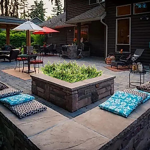 LXAFGP 8 Bundles Artificial Lavender Flowers Outdoor Fake Plants UV Resistant Plants Faux Plastic Plants for Outdoor Indoor Home Window Garden Wedding Porch Box Hanging Plants Decor (Green)