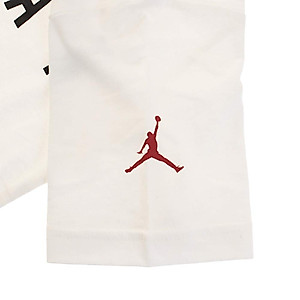 Jordan Boy's Logo T-Shirt (Big Kids) White MD (10-12 Big Kid)