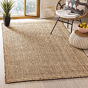 SAFAVIEH Natural Fiber Collection Accent Rug - 3' x 5', Natural & Brown, Handmade Boho Farmhouse Fringe Jute, Ideal for High Traffic Areas in Entryway, Living Room, Bedroom (NF183A)