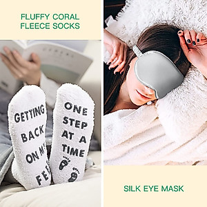 Get Well Soon Gifts for Women, Care Package Self Care Gifts Basket for Sick Friends, Sending Hugs Gifts for After Surgery, Thinking of You Gifts with Sympathy Blanket, Candle, Coffee Mug