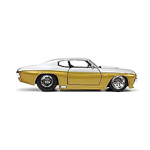 1970 Chevy Chevelle SS, Gold and Silver - Jada Toys 34116-1/24 Scale Diecast Model Car