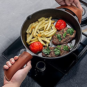 BTLUX Cast Iron Handle Cover, Set of 2 - Extra Thick Leather Heat Resistant Handle Holder for Cast Iron Skillets, Pans - 𝐌𝐚𝐝𝐞 𝐢𝐧 𝐆𝐞𝐨𝐫𝐠𝐢𝐚