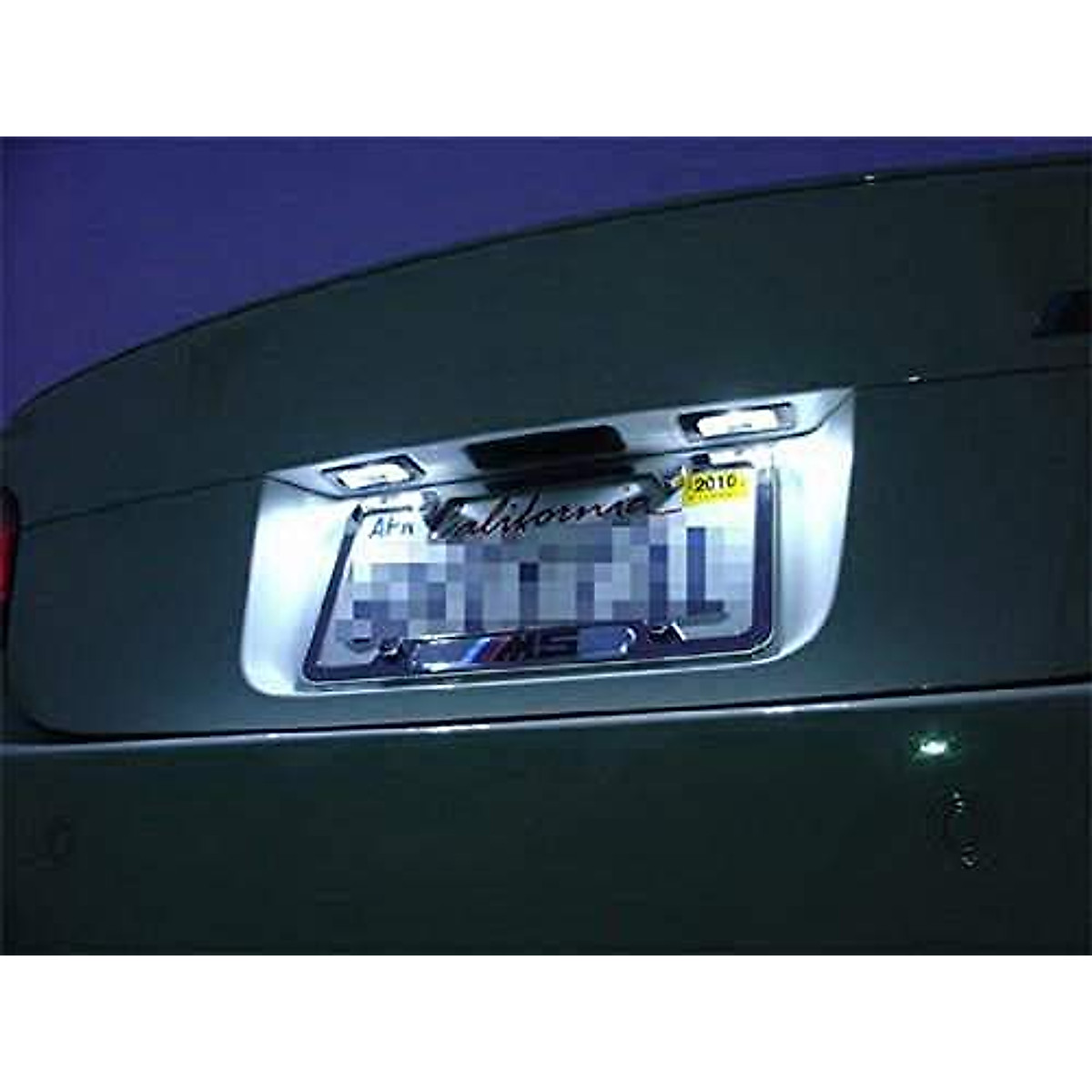 iJDMTOY OEM-Fit 3W Full LED License Plate Light Kit Compatible With BMW 1 2 3 4 5 Series X3 X4 X5 X6, Powered by 24-SMD Xenon White LED & CAN-bus Error Free