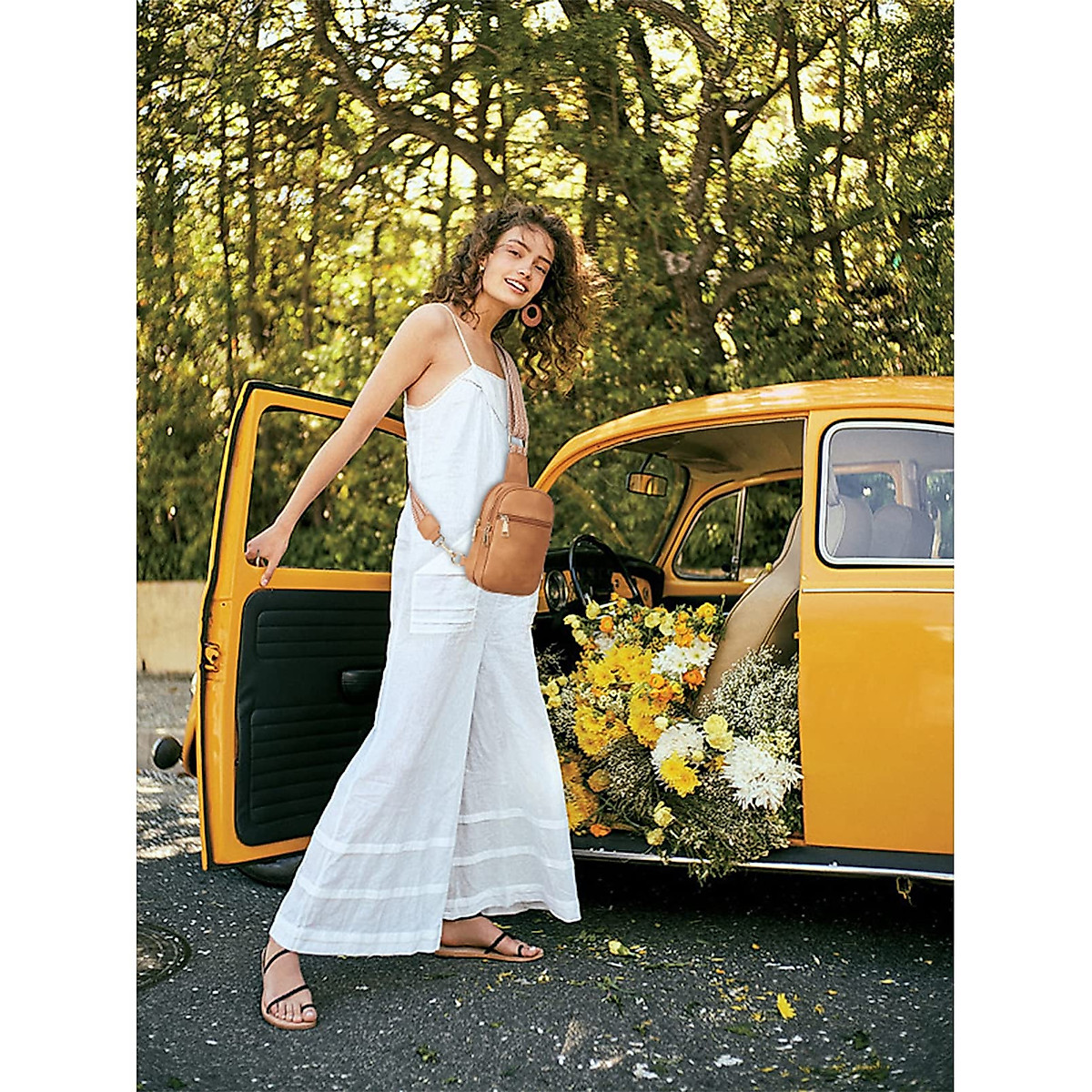 Telena Small Sling Bag for Women Vegan Leather Fashionable Fanny Pack Crossbody Bags for Women for Travel Camel Brown