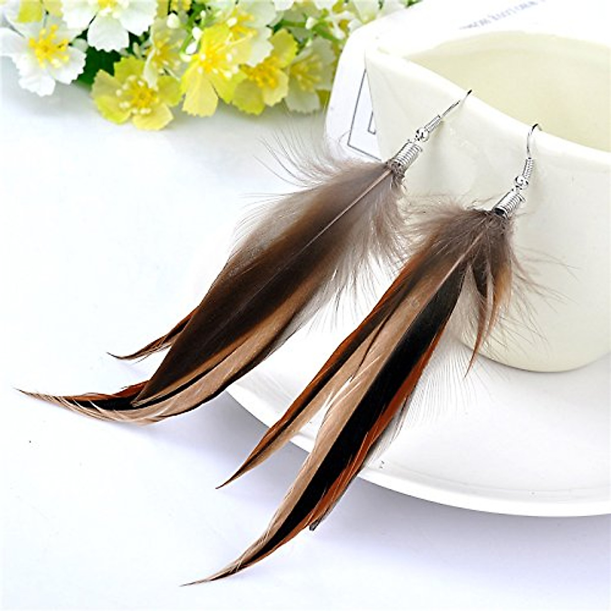 Lureme Bohemian Style Brown Feathers Dangle Earrings (02004756) (Brown)