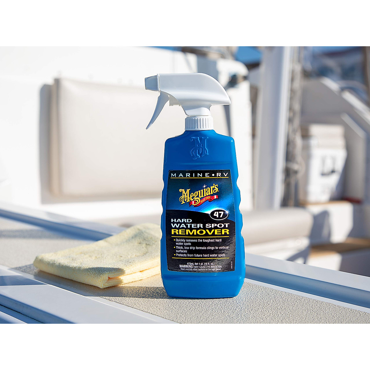 Meguiar's M4716 Marine/RV Hard Water Spot Remover - 16 Oz Spray Bottle