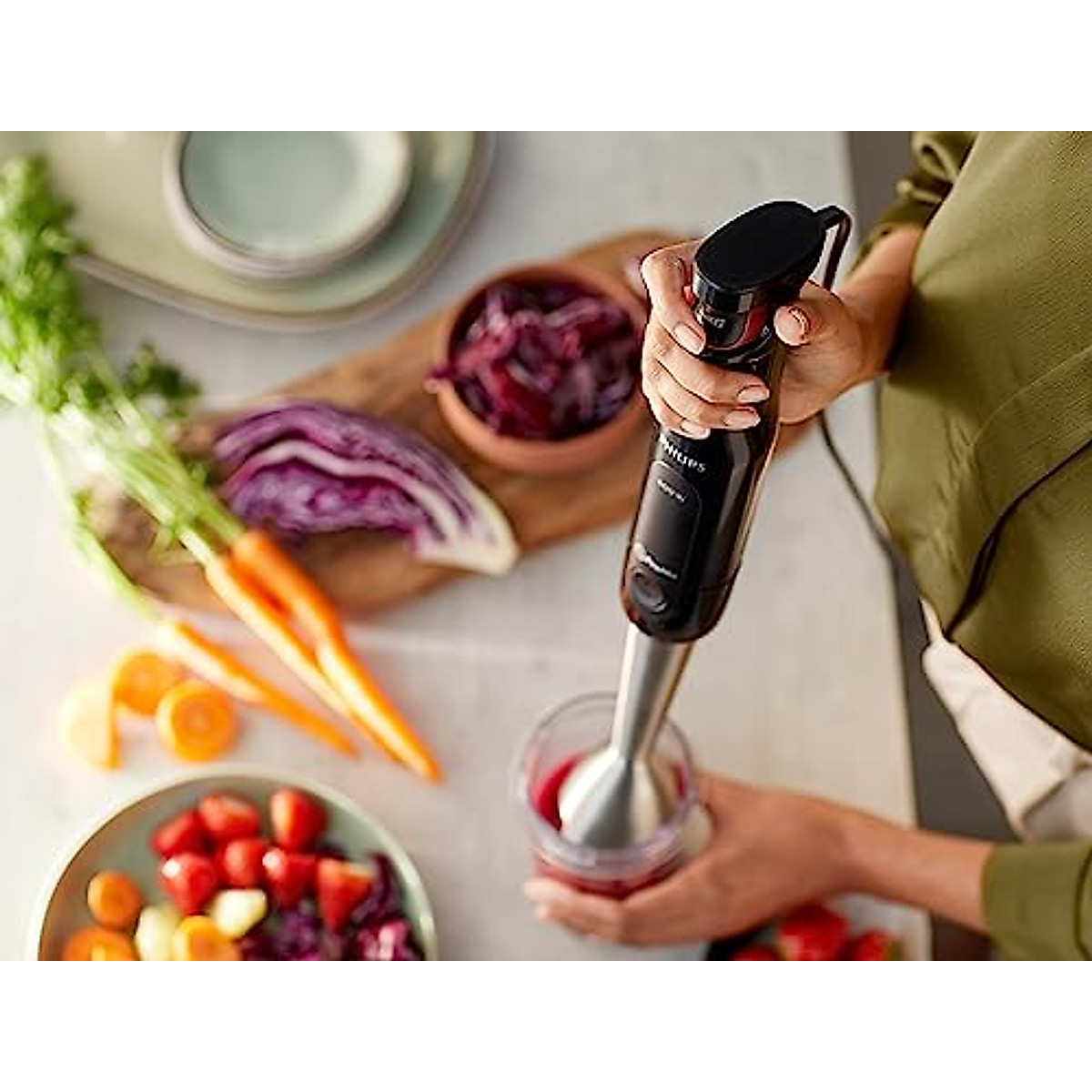 Philips ProMix Viva Collection Handblender, 300W Blending Power, SpeedTouch, On-the-Go Tumbler, Black & Stainless Steel, (HR2629/91)