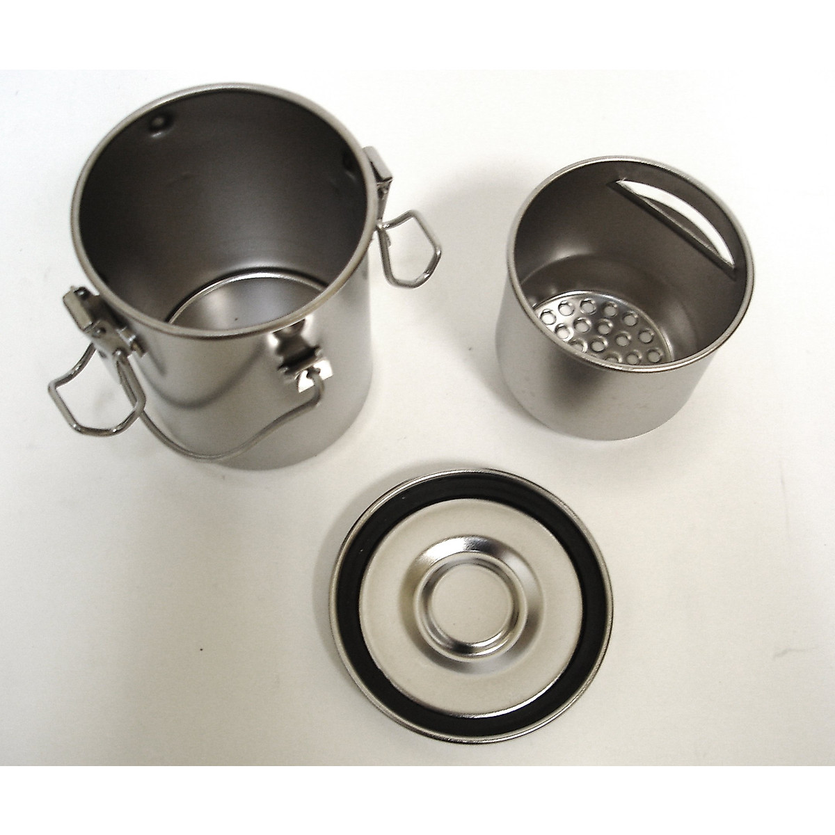 Original Whiskey painters Artist Studio and Travel Stainless Steel Paint Brush and Tool Washer Cleaner 9 oz,Great for Plein air Hanging on Easel and Travel use. Strainer Inside and Handle to Carry.