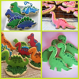 Crethinkaty Dinosaur Cookie Cutters Set for Baking 5 Pieces Biscuit Cutters Stainless Steel
