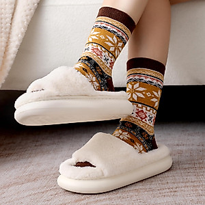 Nimalpal Wool Socks for Women - Soft 5 Pairs Wool Socks Womens for Winter Hiking Cozy Warm, Octagon Ethnic