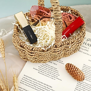 AIRGAME Crinkle Cut Paper Shred Filler (1/2 LB) for Gift Wrapping & Basket Filling - Creamy White