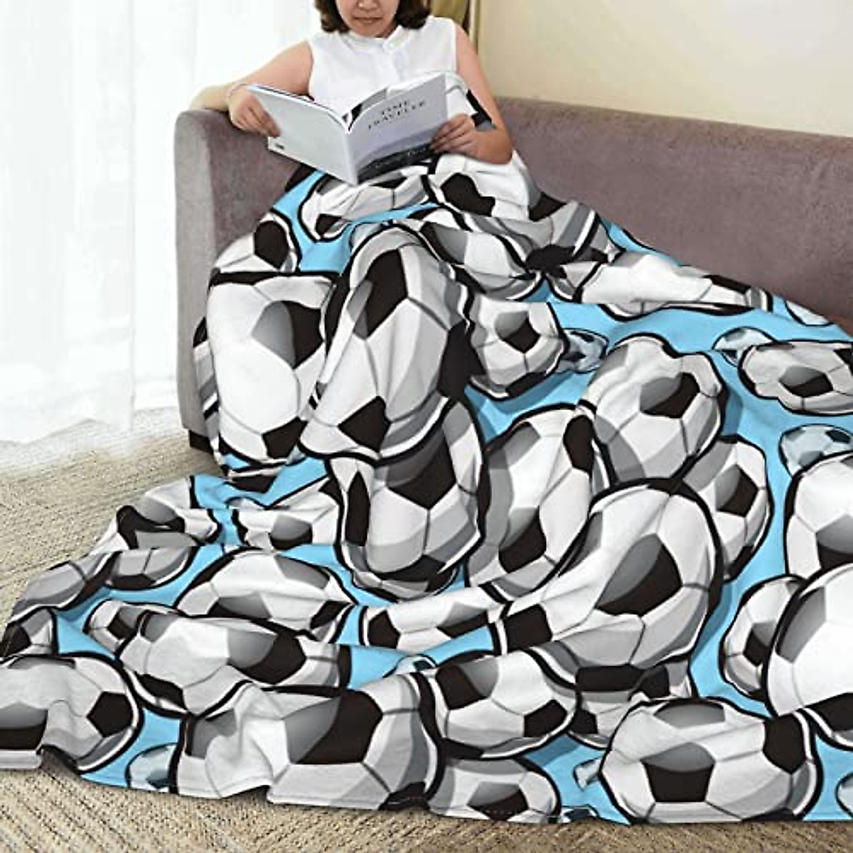 Soccer Balls Pattern Blanket Cozy Soft Throw Blanket for Couch Sofa Bedding Living Room, Warm Plush Flannel Blankets for Boys Girls Men Women 50"x40"