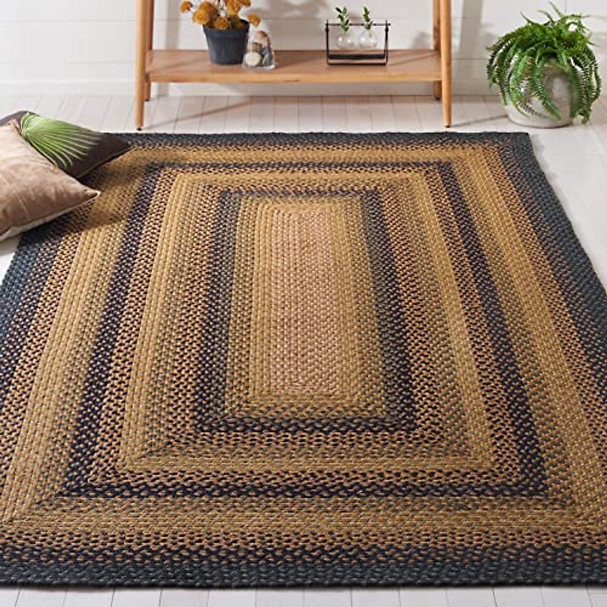 Safavieh Braided Collection Accent Rug - 4' x 6', Gold & Sage, Flat Weave Reversible Cotton Design, Easy Care, Ideal for High Traffic Areas in Entryway, Living Room, Bedroom (BRD651D)