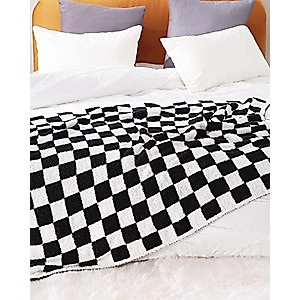 Panku Super Soft Checkered Throw Blanket, Knitted Cozy Warm Checkboard Fleece Blankets for Couch and Sofa, Reversiable Luxury Fluffy Plaid Knit Blanket Throw Black and White 50x60 Inches