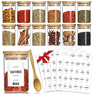 GMISUN Spice Jars with Bamboo Lids, 4oz Glass Spice Bottles with Preprinted Spice Labels, 12Pcs Empty Round Spice Containers with Wood Airtight Lids, Farmhouse Minimalist Food Jars for Kitchen, Pantry