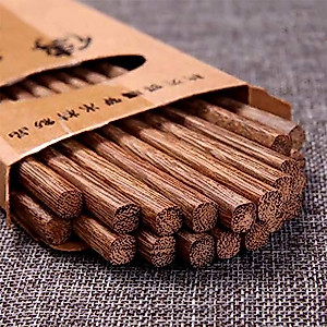 10 Pairs Japanese Chopsticks, Reusable Natural Wooden Chopsticks, 9.8'' Cherry Wood Chopsticks Chinese Tableware Set for Home Kitchen Resturant