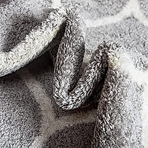 Unique Loom Trellis Frieze Collection Area Rug - Rounded (4' 1" x 6' 1", Light Gray/ Ivory)