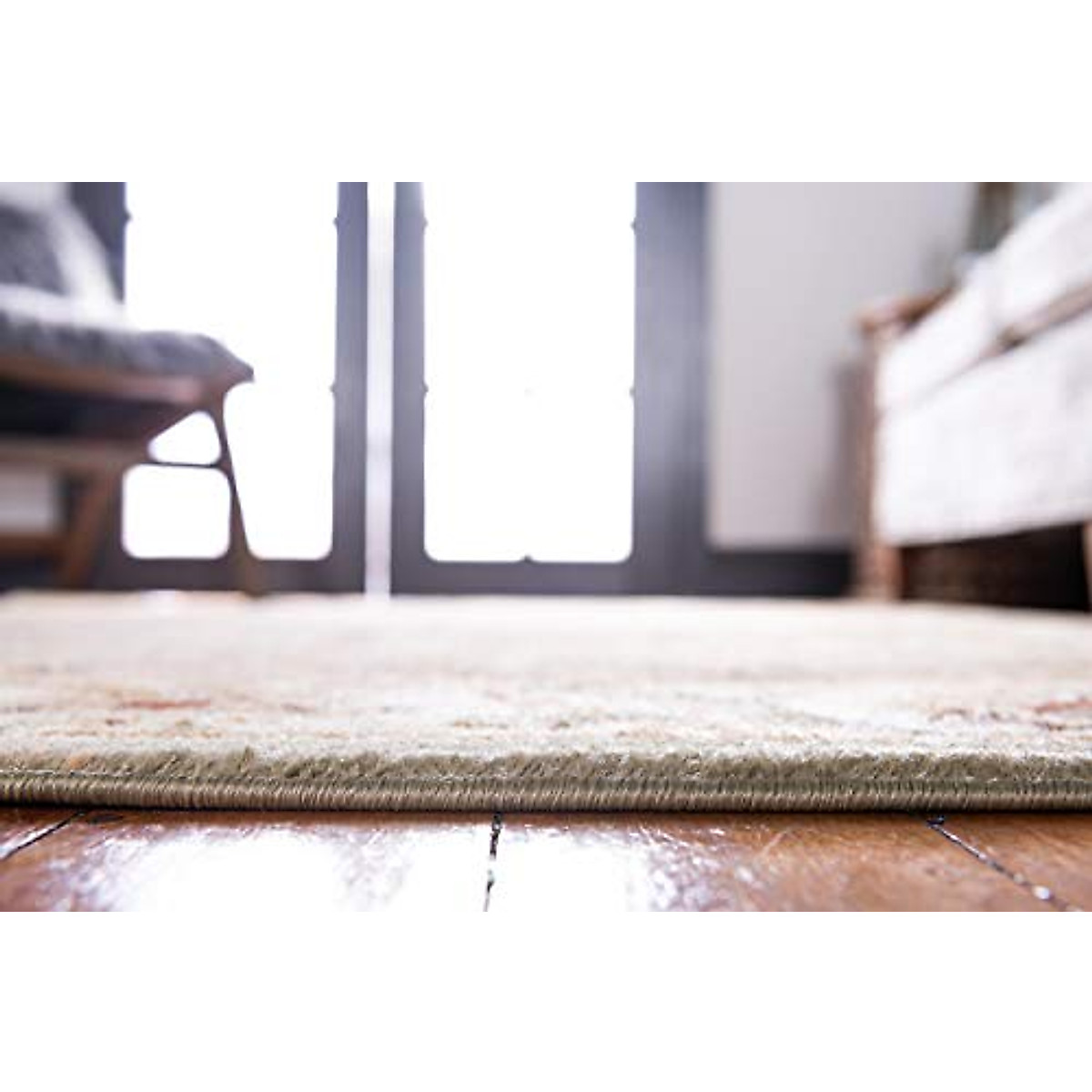 Unique Loom Voyage Collection Traditional Oriental Classic Intricate Floral Design Area Rug, 9 ft 12 ft, Light Green/Ivory