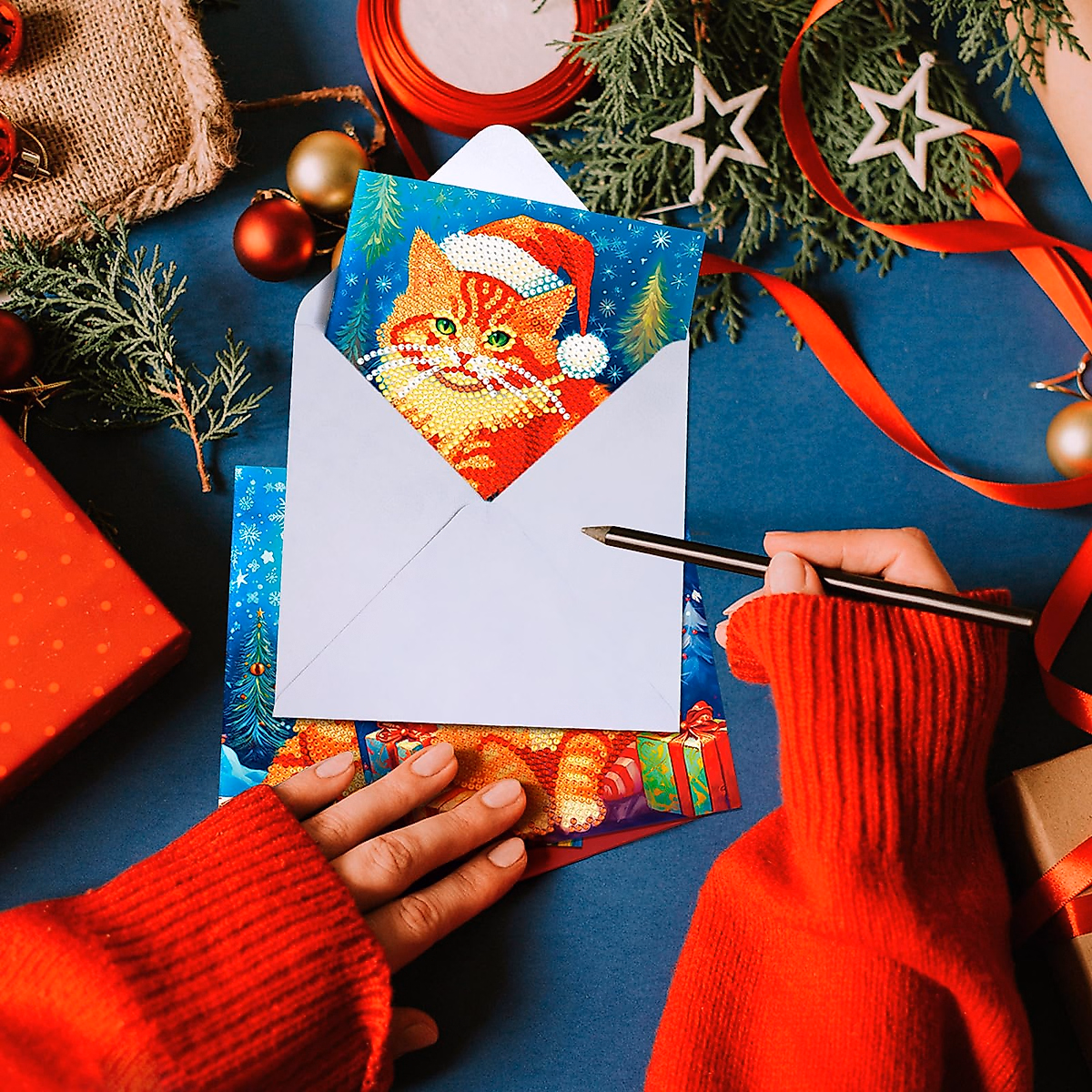 8pcs Christmas Diamond ATR Cards 5d DIY Christmas Diamond Art for Adults Beginners Santa Cat and Santa Dog Xmas Greeting Cards for Holiday Craft Card Making