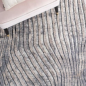 SAFAVIEH Lagoon Collection 5'5" x 7'7" Beige/Grey LGN178B Distressed Non-Shedding Living Room Bedroom Dining Home Office Area Rug