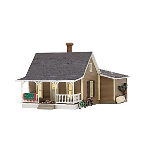 Granny's 2-Story House Built-N-Ready N Scale Woodland Scenics
