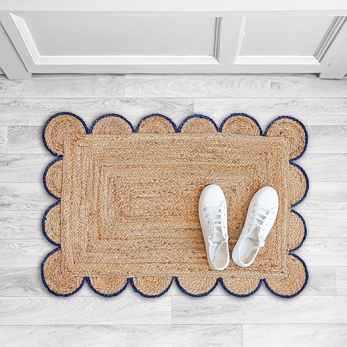 Weaving Village Scalloped Natural Jute Area Rug, Navy Trim, 2x3