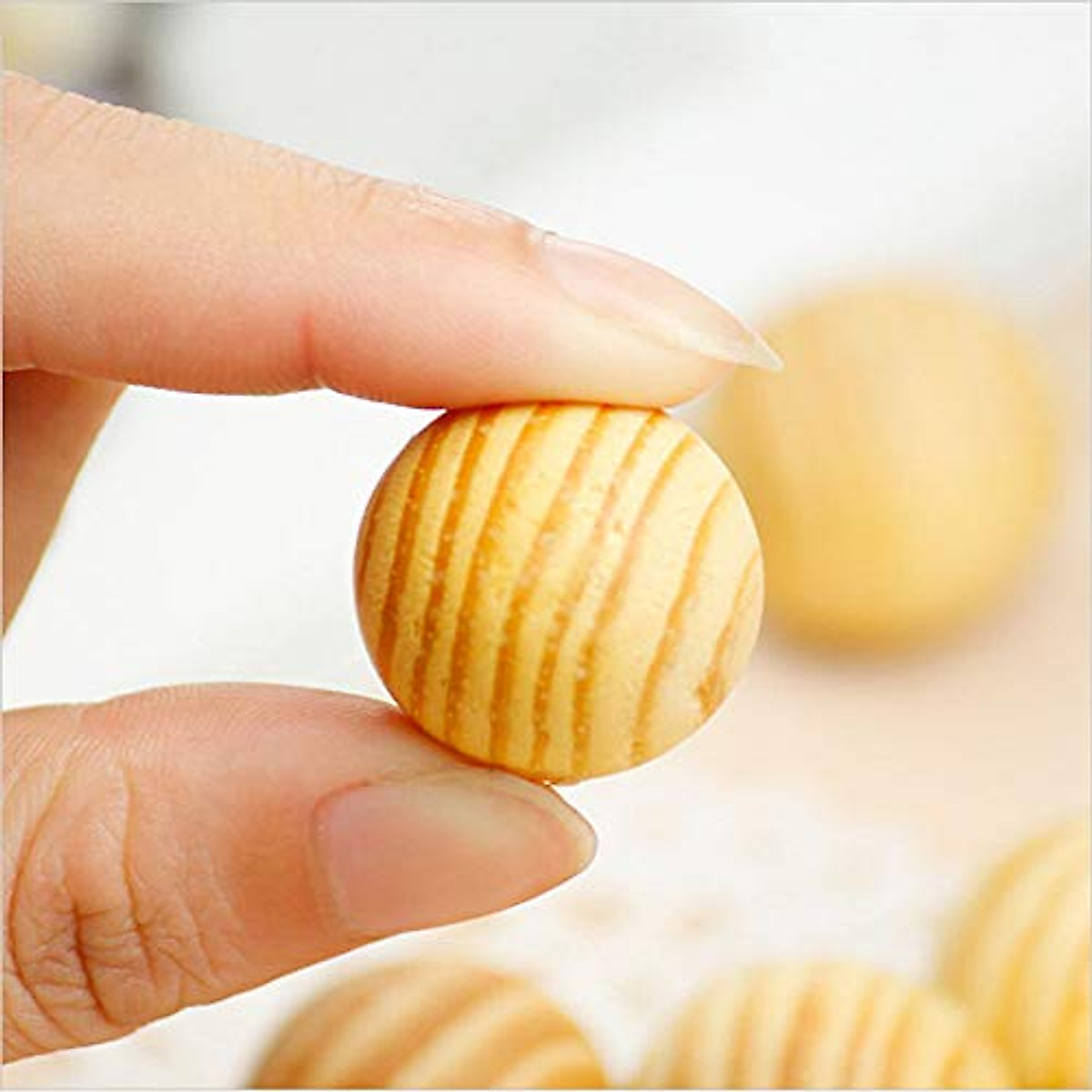 TooGet Natural Camphor Ball Fresh Cinnamomum Camphora Root for Clothes Storage, Closets & Drawers - 30 Balls & 6 Bags