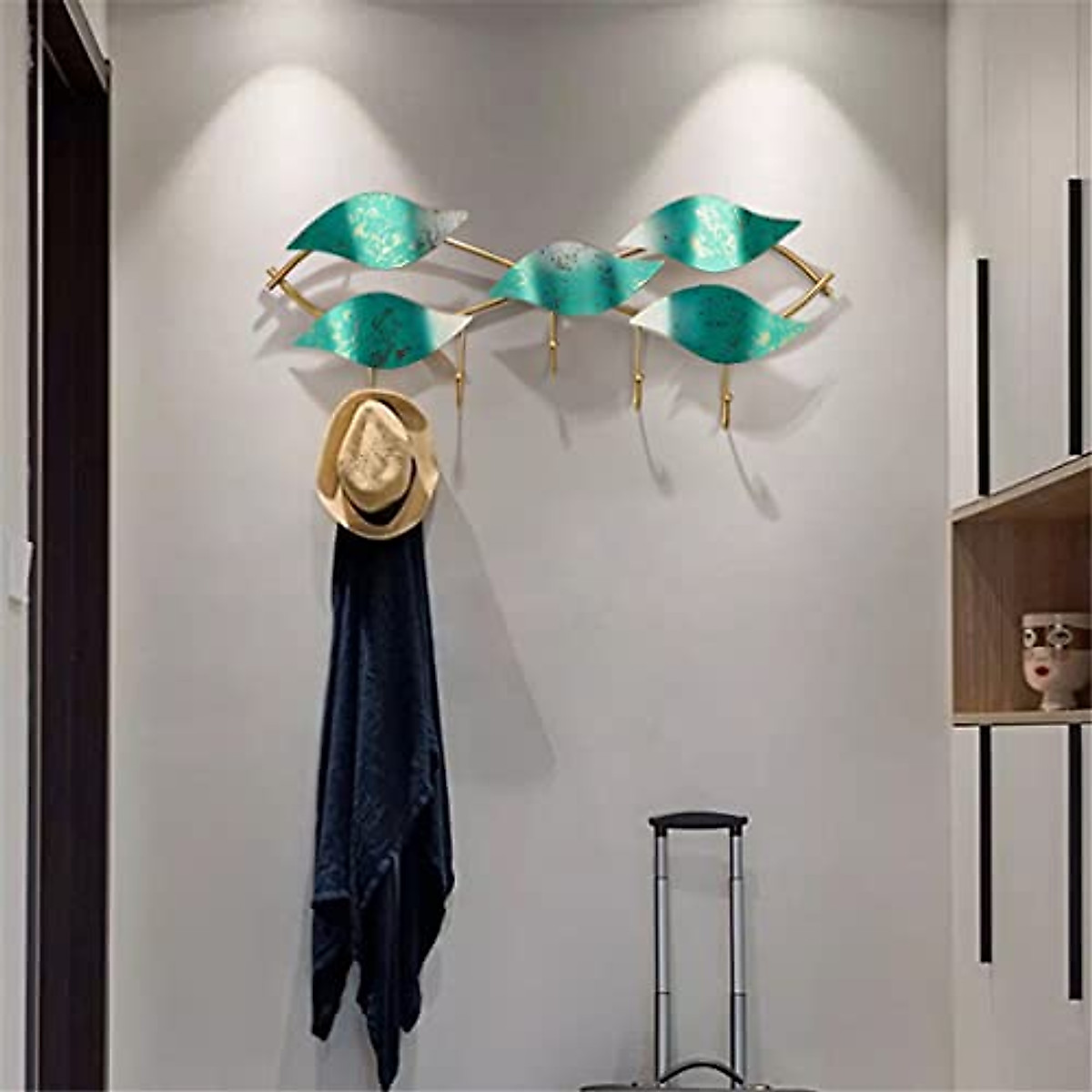 XDCHLK Creative Wall Hook Bathroom Coat Storage Rack Entrance Metal Shelf Door Key Hanger