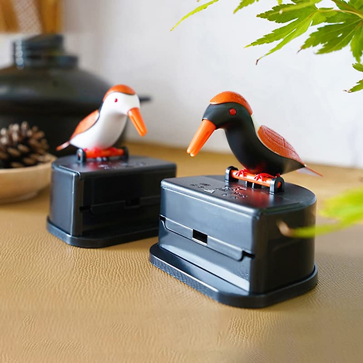 Wusteg 2 Pcs Bird Toothpick Box Creative Push-Type Bird Toothpick Dispenser Woodpecker Toothpick Automatic Telescopic