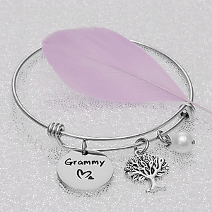 Kivosliviz Grammys Gifts for Grandma Bracelet for Grandmothers Women Best Grammy Gifts for Grammie Grandmother Bangle Bracelet