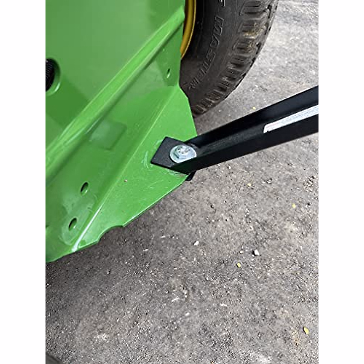 Garbage Commander UBLMT Single Can Ball or Bolt Mounted Garbage Hauling Device