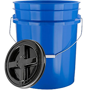 House Naturals 5 Gallon Plastic Blue Food Grade Made in USA Bucket Container with Air Tight Screw on Lid (Pack of 3)