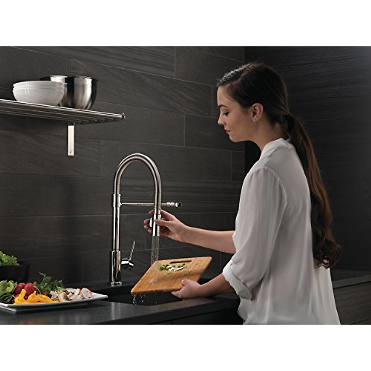 Delta Faucet Trinsic Pro Commercial Style Kitchen Faucet Chrome, Chrome Kitchen Faucets with Pull Down Sprayer, Kitchen Sink Faucet, Faucet for Kitchen Sink with Magnetic Docking, Chrome 9659-DST