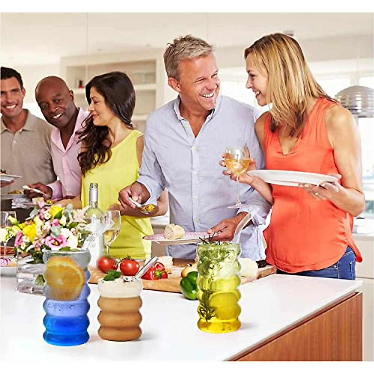 ALINK Ribbed Drinking Glass Cups with Straws Set of 4, 16 oz Aesthetic Iced Coffee Glasses, Wave Bubble Glasses Tumbler, Ripple Glassware, Beer Glasses for Coctail, Milk, Soda, Gift with Brush