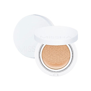 Missha Magic Cushion Moist Up No. 21 Light Beige for bright skin, Hydrating 3-in-1 Moisture Korean Cushion Foundation, Long-lasting, High Coverage, for All Skin Types