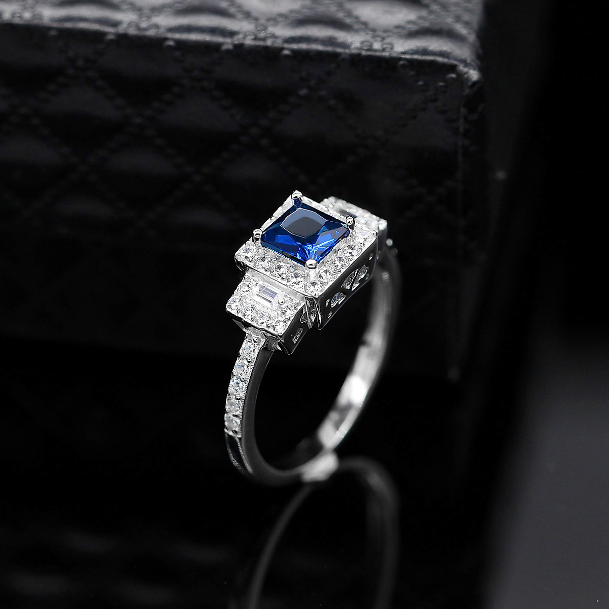 Uloveido Women's 925 Sterling Silver Cushion Cut Dark Blue and White Cubic Zirconia Hollow Cross Anniversary Birthday Rings Gift for Wife Girl-Friend (Blue, Size 6 JZ102