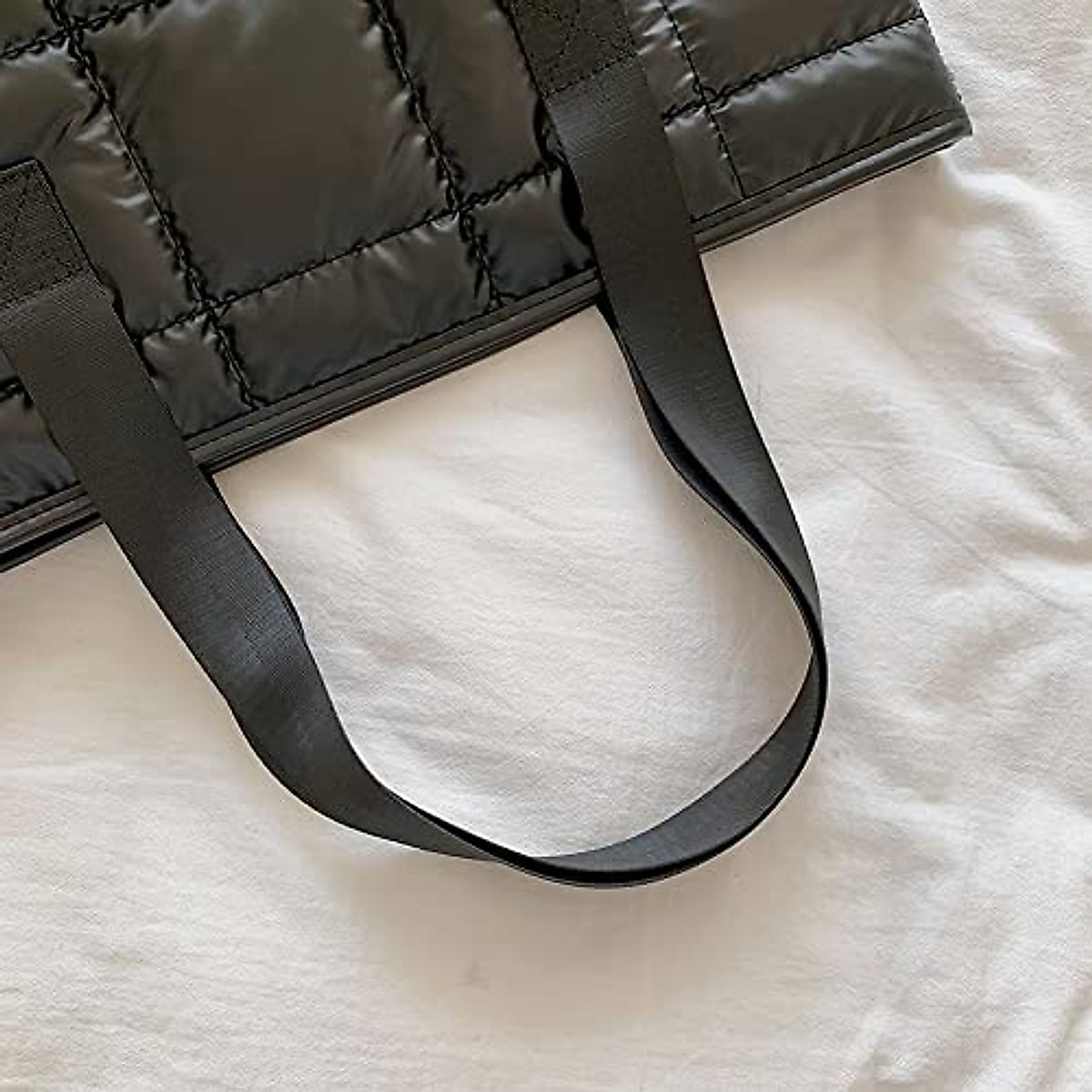 AZURAOKEY Puffer Tote Bag for Women, Women Nylon Shoulder Bag Design Space Padded Messenger Bag Solid Color Handbag