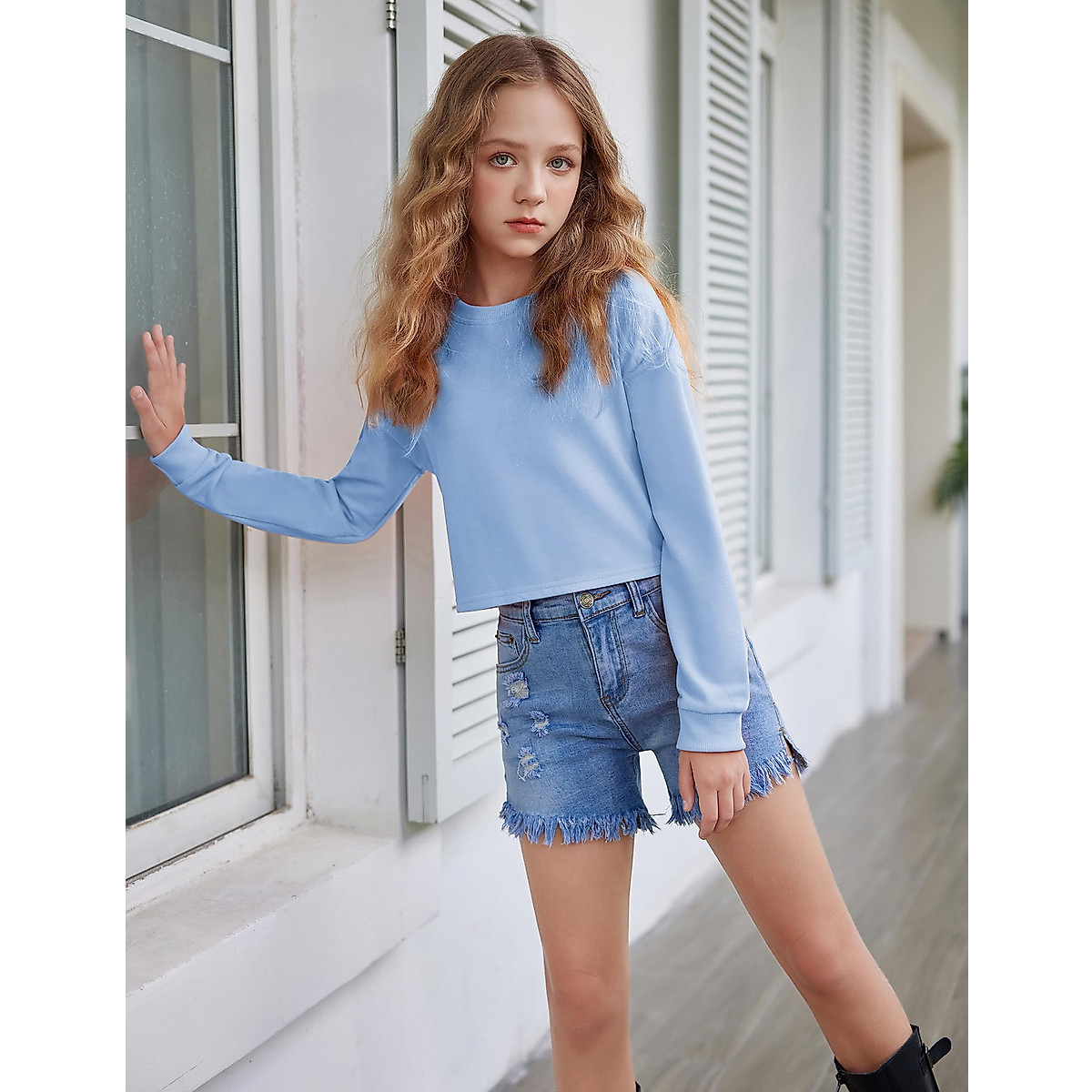 Arshiner Girls Crop Tops Kids Long Sleeve Pullover Sweatshirts Girls Cropped Crewneck Sweatshirt Girls Light Blue Sweatshirt 9 Year Old Girl Clothes