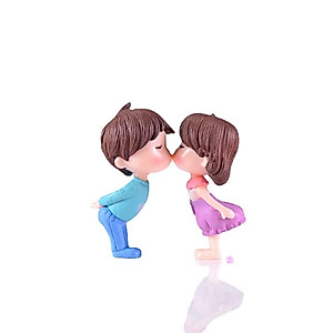 DOYIFUN 8 Pcs Miniature Couple Lover Figurines Chair Boy&Girl Kiss Dolls Cake Topper Micro Landscape Ornaments Fairy Garden Craft Terrarium Gift Dollhouse Miniature（Random 4pairs