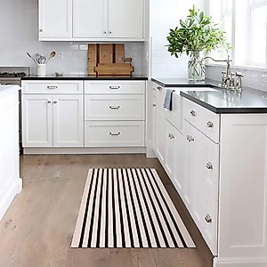 LEEVAN Washable Proch Rug Soft Entryway Rug 2.3'X3.6', Cotton Woven Bathroom Rugs Front Porch Decor Black and White Area Rug Outdoor Rug