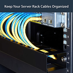 StarTech.com Horizontal 1U Server Rack Cable Management Finger Duct w/ Cover - 19" Network Rack Wire Duct Raceway Panel - Slotted Wire Duct (CMDUCT1UX)
